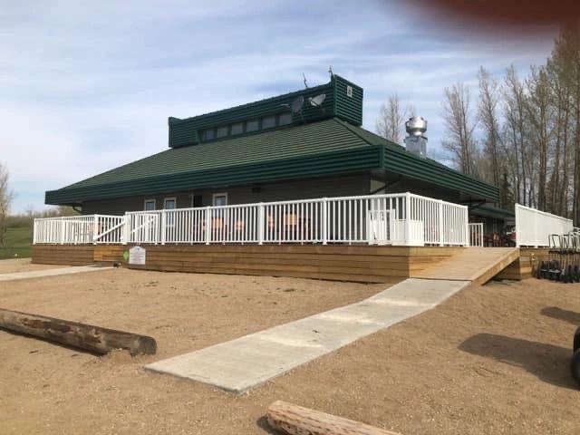 Pipestone Hills Golf Club - Golf Course - Moosomin, Saskatchewan